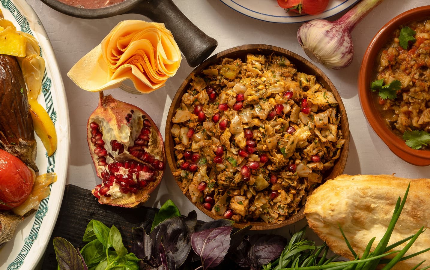 Phali from young cabbage - a step by step recipe with a photo.